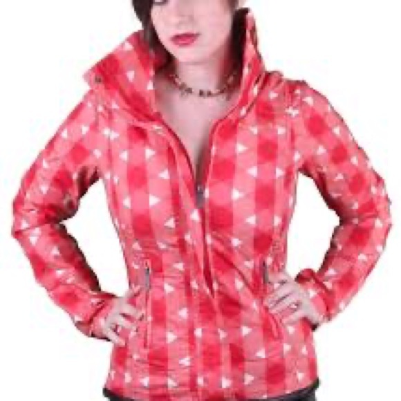 Bench | Jackets & Coats | Bench Urban Wear Red White Geometric Triangle ...